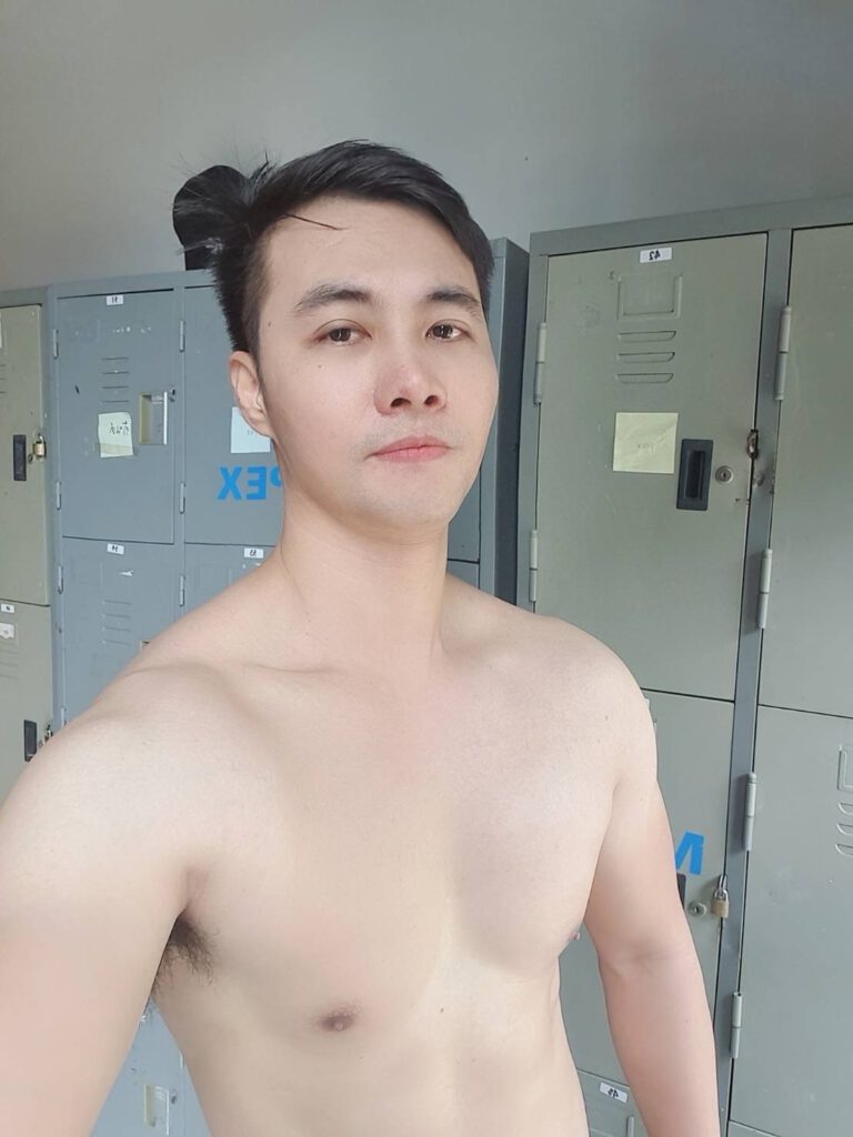 Men”s Massage, Bangkok, Thailand.